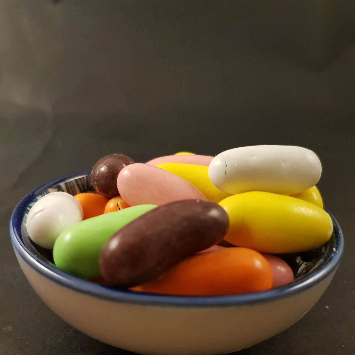 Candy Licorice Bullets – Suntralis Foods